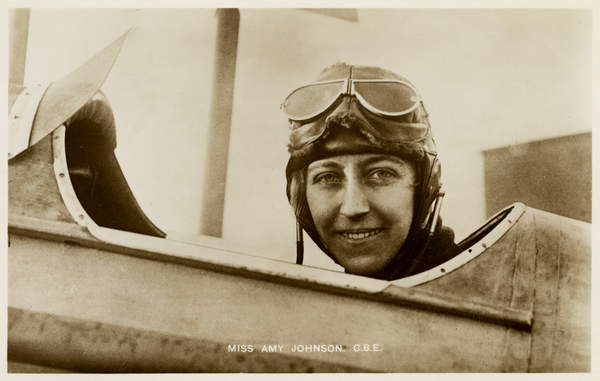 Amelia Earhart and Amy Johnson - Strong Women with wings